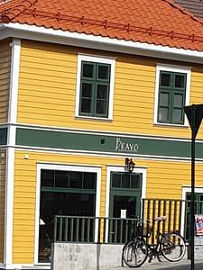 Bravo! - Wine Chords